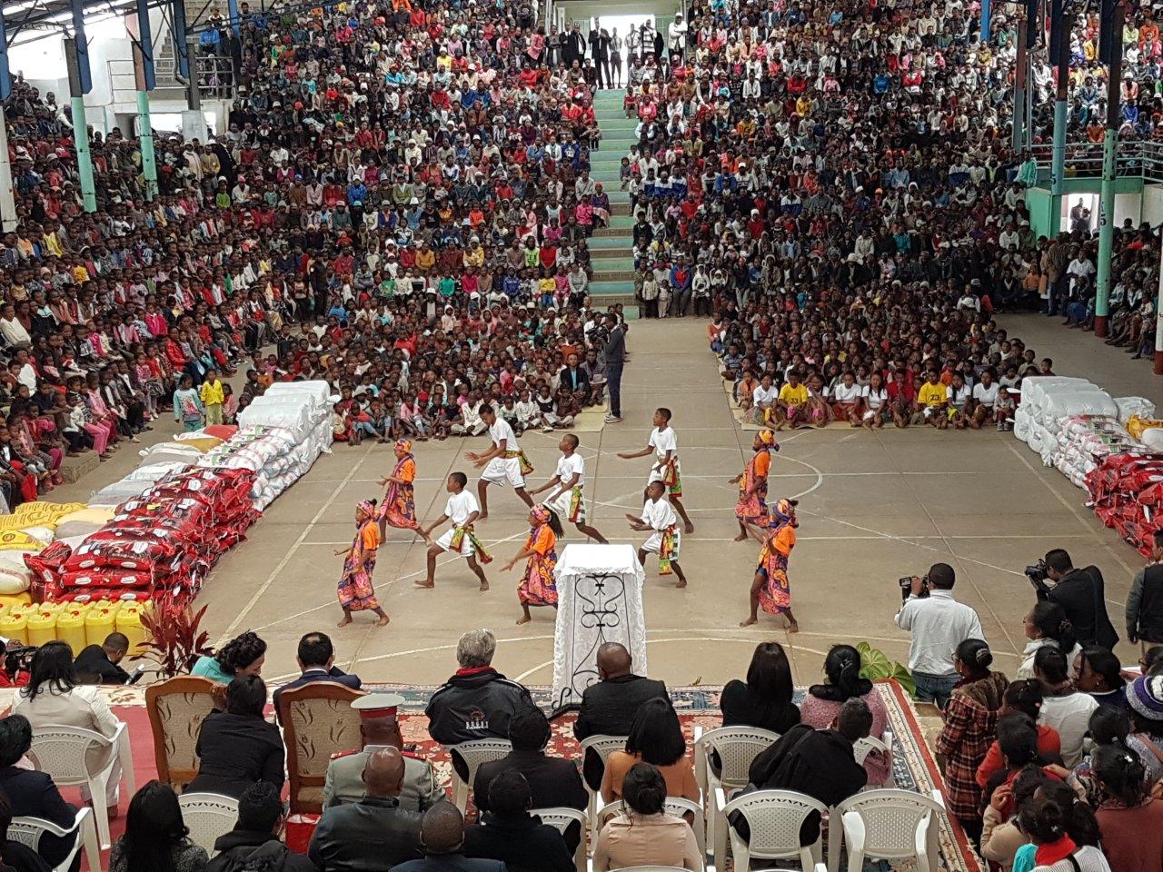 VISITE DU COUPLE PRÉSIDENTIEL MALGACHE A AKAMASOA | Akamasoa